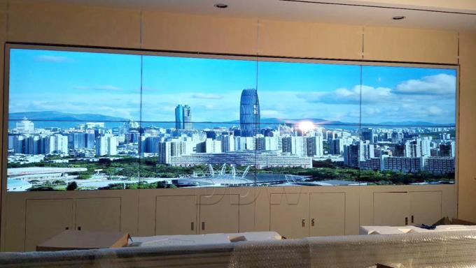 Large scale display control room video wall 700cd/㎡ Luminance 16.7M ...